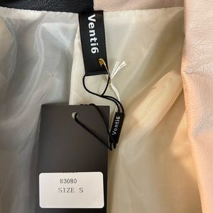 Venti6 | Jackets & Coats | Vintage Venti 6 Two Toned Ruched Sleeve Faux ...